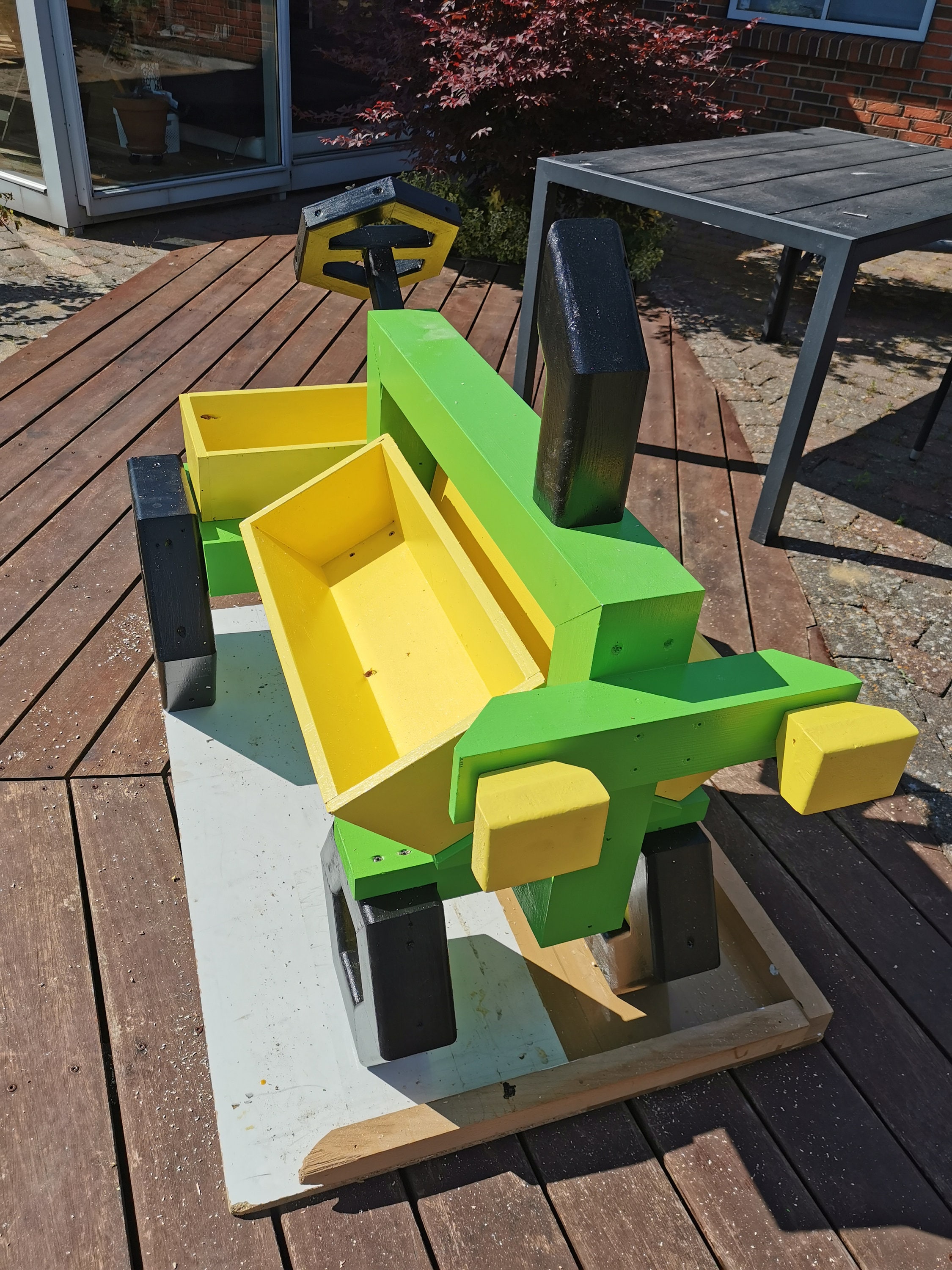 Tractor Garden Planter, Planter, Planterbox, Build Plans, Diy, Drawings ...