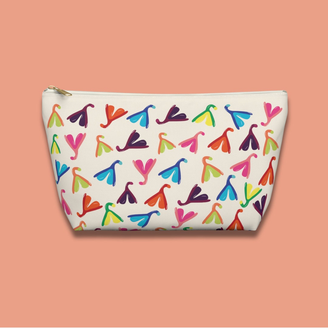 Makeup Bag | Vulva Makeup Bag | Inclusive Makeup Bag | Accessory Pouch ...