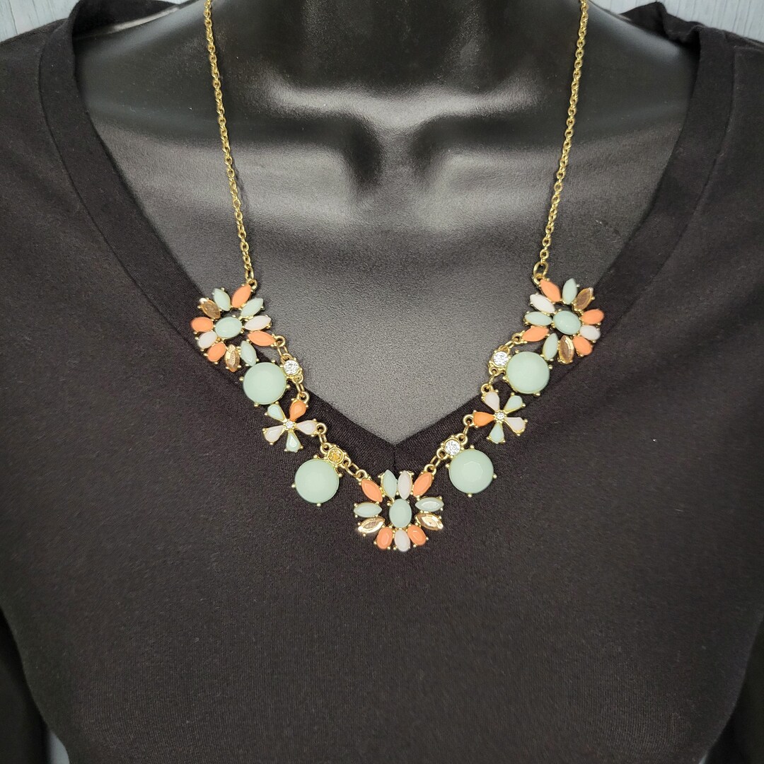 Multi Colored Flower Necklace - Etsy