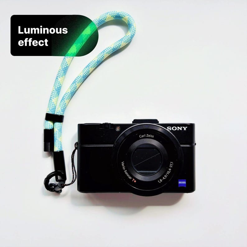 Luminous Blue Camera Wrist Strap, 7mm Paracord Adjustable Hand Strap ...