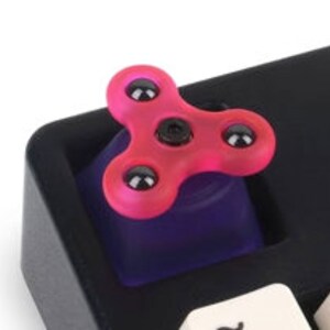 Fidget Spinner Keycaps, Custom Backlist Keycaps, Artisan Spinner ...
