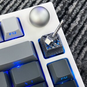 Marvel Thor Hammer Magnetic Keycap, Quake Backlit Keycap, Artisan ...