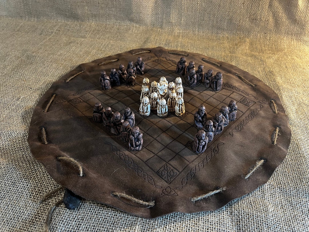 Hnefatafl Board Game. Swedish Falk Art Custom Chess Set Game. Viking ...