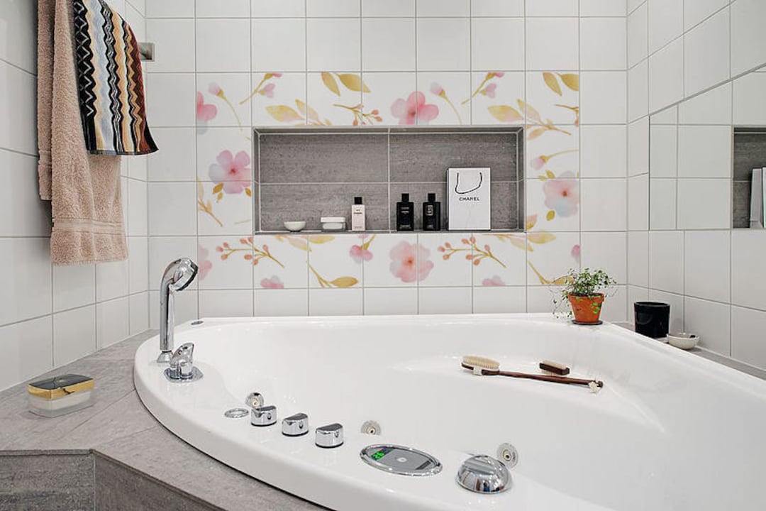 Watercolor Flowers, Tile Decals, Tile Stickers, Mural Pattern Tiles ...