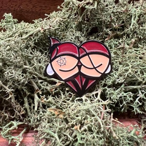 Spooky Booty Pins - Etsy