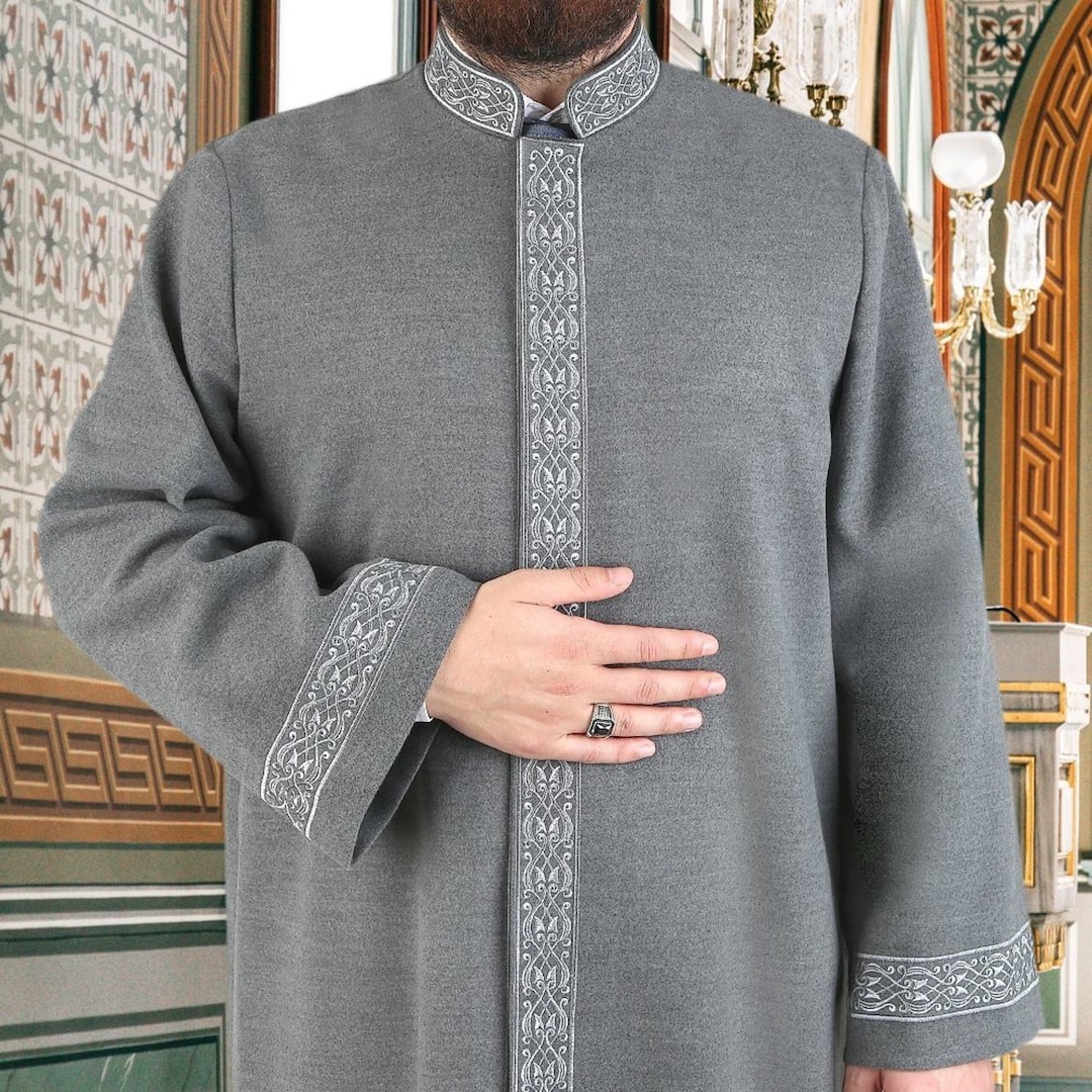 Lux Thick Winter Prayer Jubba for Muslim Men Woven Prayer Robe, Thobe ...