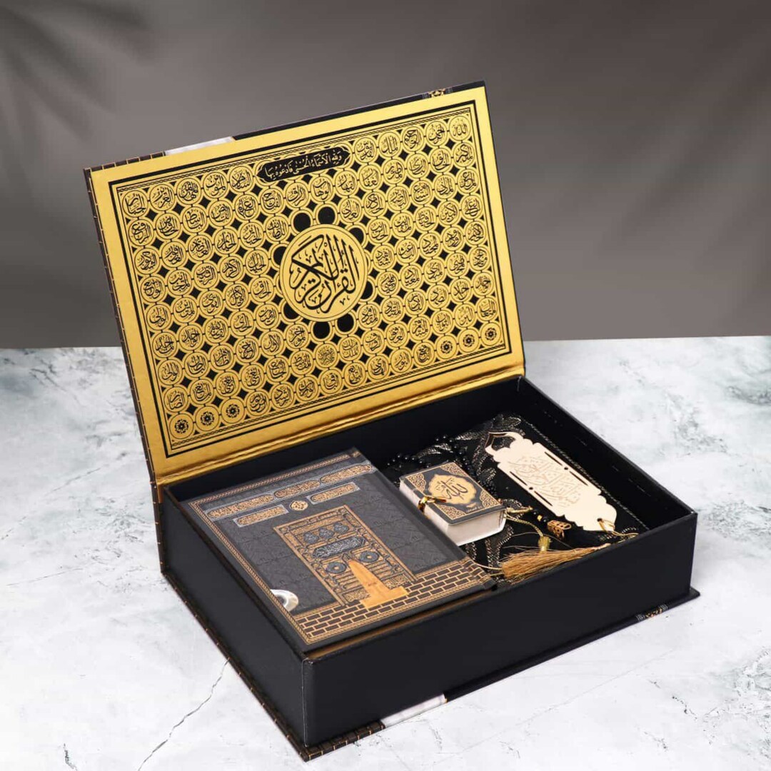 Islamic Gift Set for Muslim Quran, Prayer Rug, Mini Quran, Tasbih ...