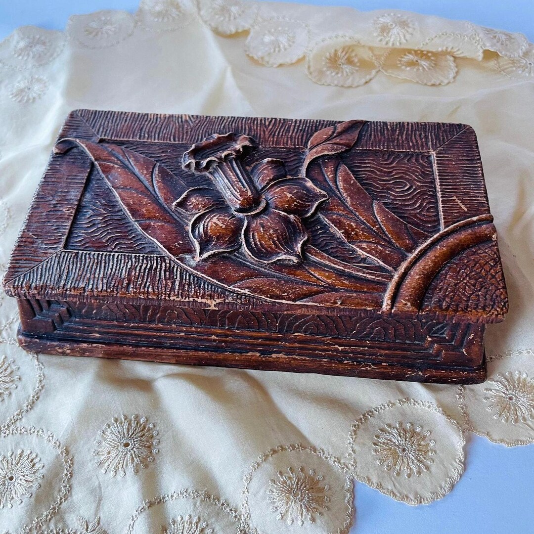 Vintage Syroco Wood Box Barricini Candy Box Raised Relief Floral 1930's ...