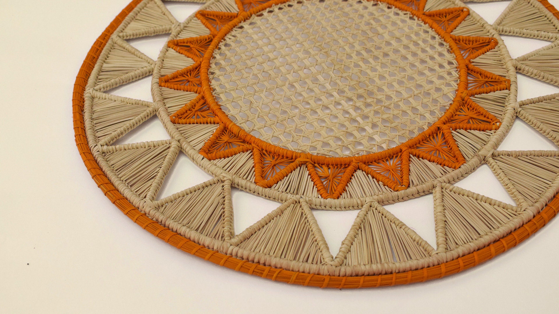 Ushia Handwoven Straw Iraca Placemats - Etsy