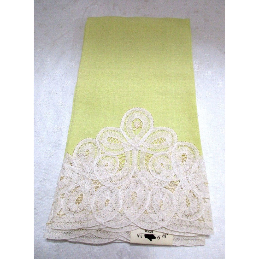Set of 2 - Yellow & Renaissance Lace Guest Linen Tea Towels 14" X 20 ...