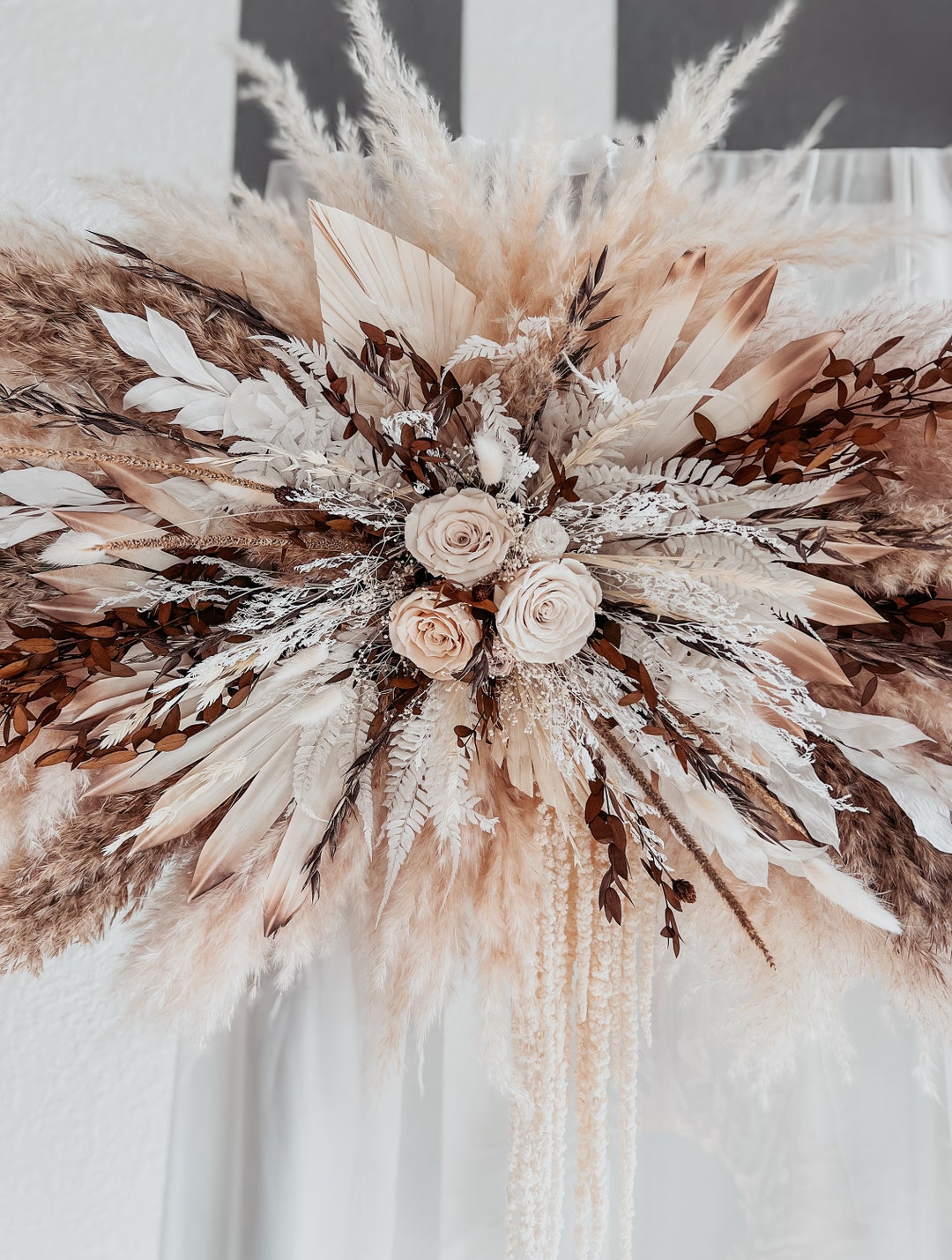 Unique Arch Handmade Dried Flowers Wedding Floral Arrangements ...