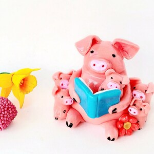 Handmade Pig Figurine Bookshelf Decor, Clay Animal Reading Book Unique ...