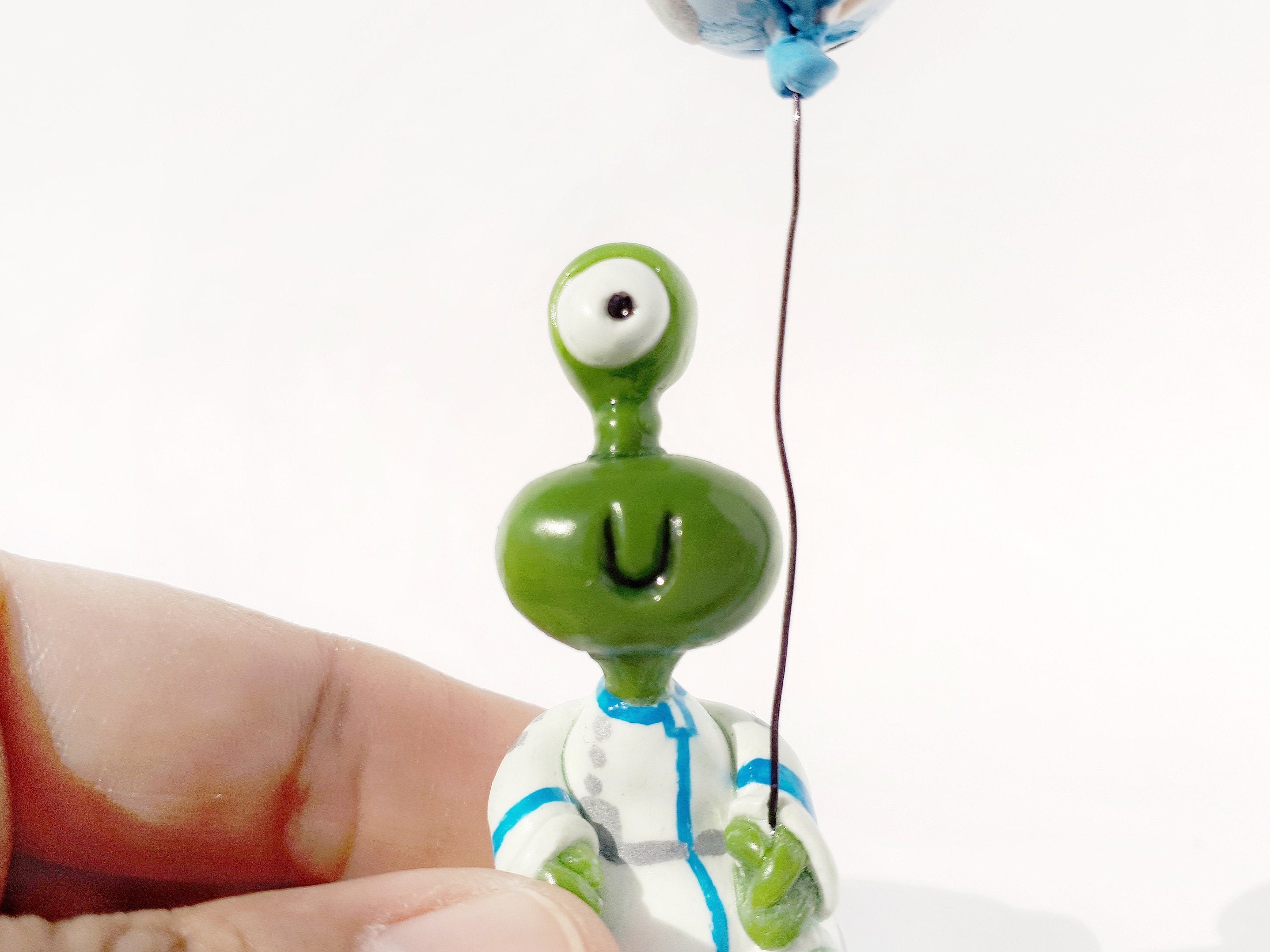 Collectibles Art & Collectibles Figurines & Knick Knacks Space invaders ...