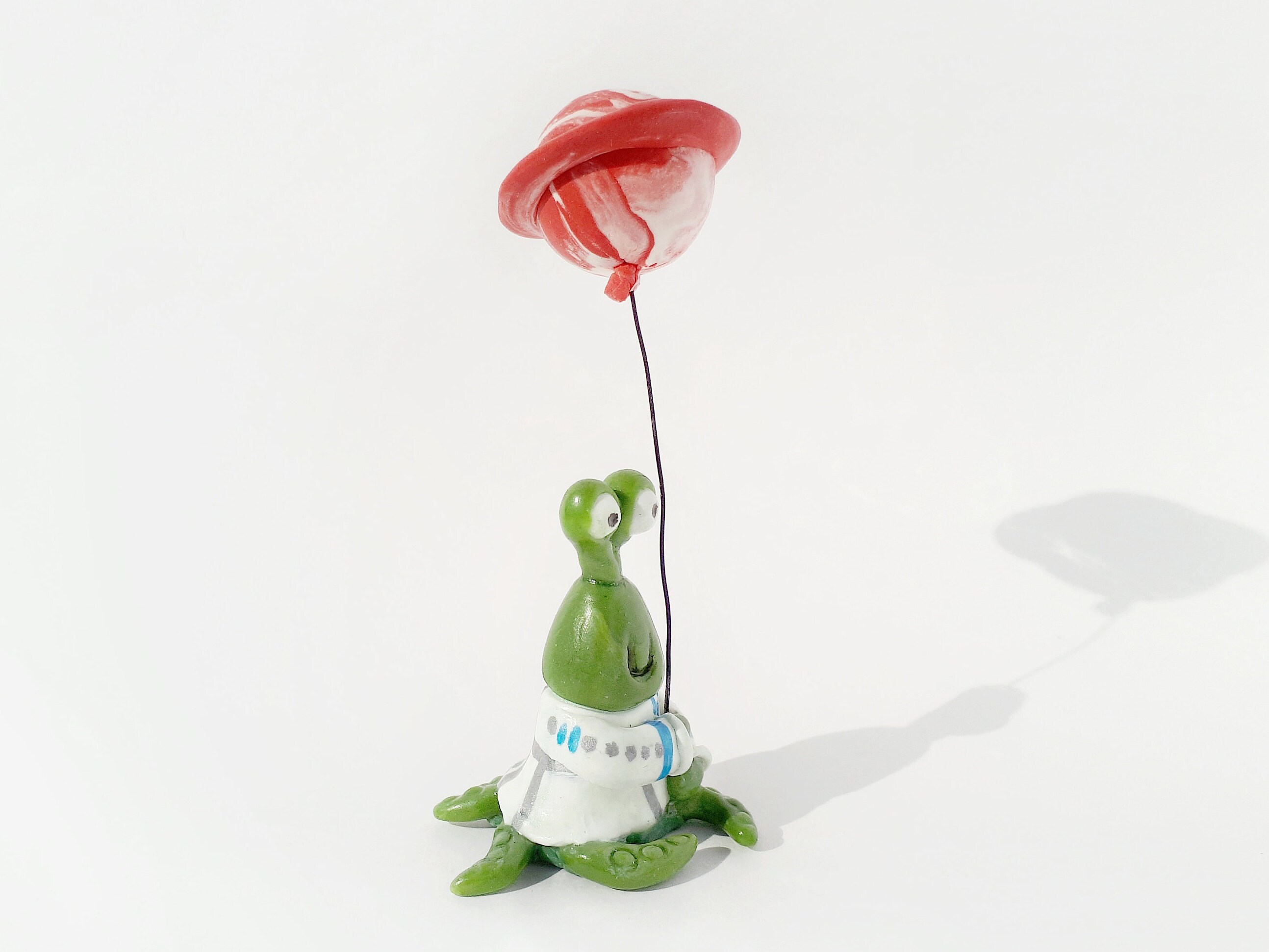 Alien statue funny desk decor Baby alien ornament desk buddy | Etsy