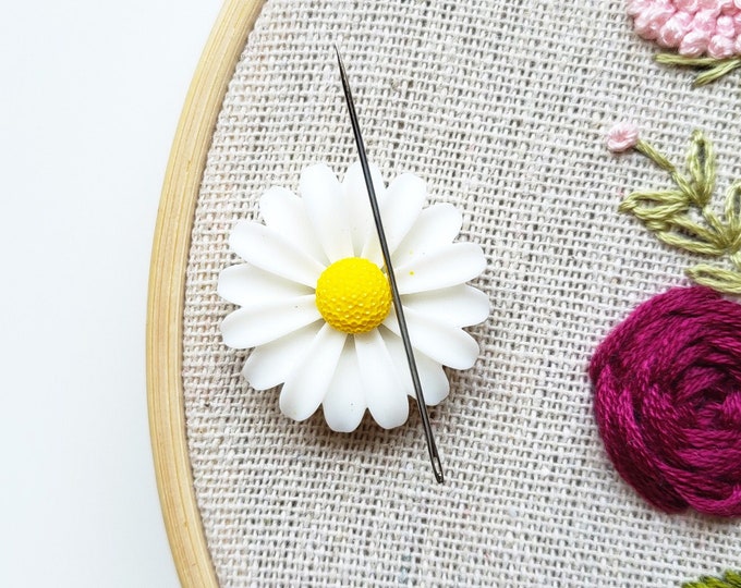 Gold Bee Needle Minder, Needle Keep, Needle Minder, Needle Magnet ...