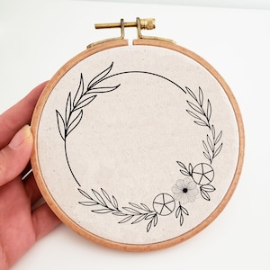 Floral Wreath Embroidery Pattern, Flower Embroidery PDF Pattern, Hand ...