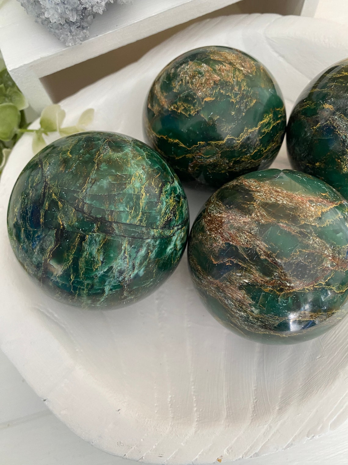 Emerald Green Mica & Quartz Spheres (you Choose) Sphere Stand Included ...