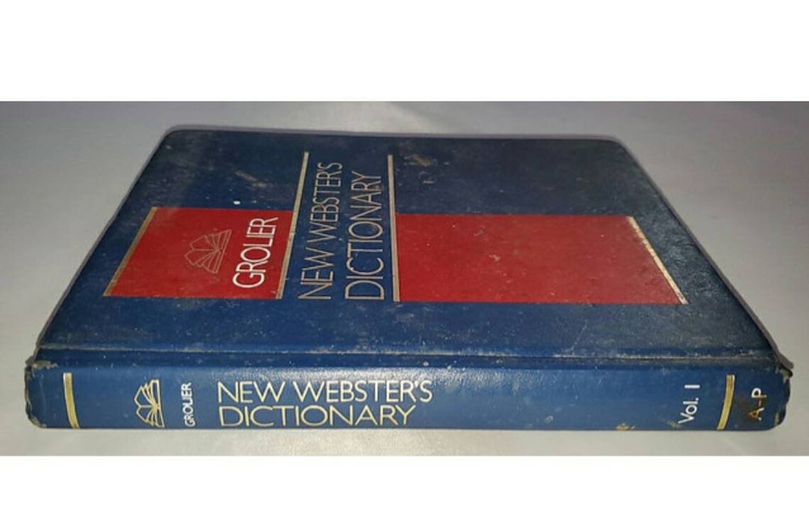 Grolier New Webster's Dictionary Volume 1 Vintage Hardcover 1992 - Etsy