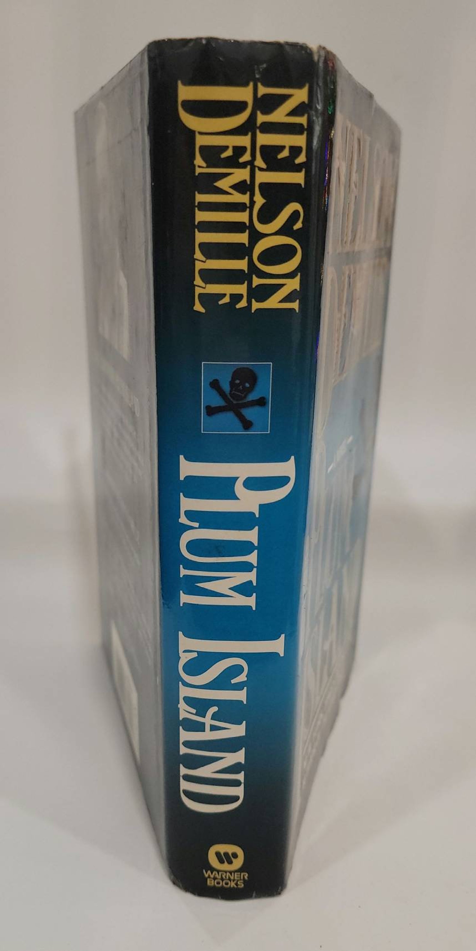 Plum Island (A John Corey Novel, 1) hardcover – Unabridged, April 1 ...