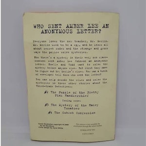 The Clue of the Left-handed Envelope (third-grade Detectives #1 ...