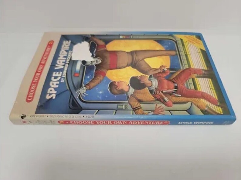 Space Vampire (choose Your Own Adventure#71) Paperback – January 1 ...