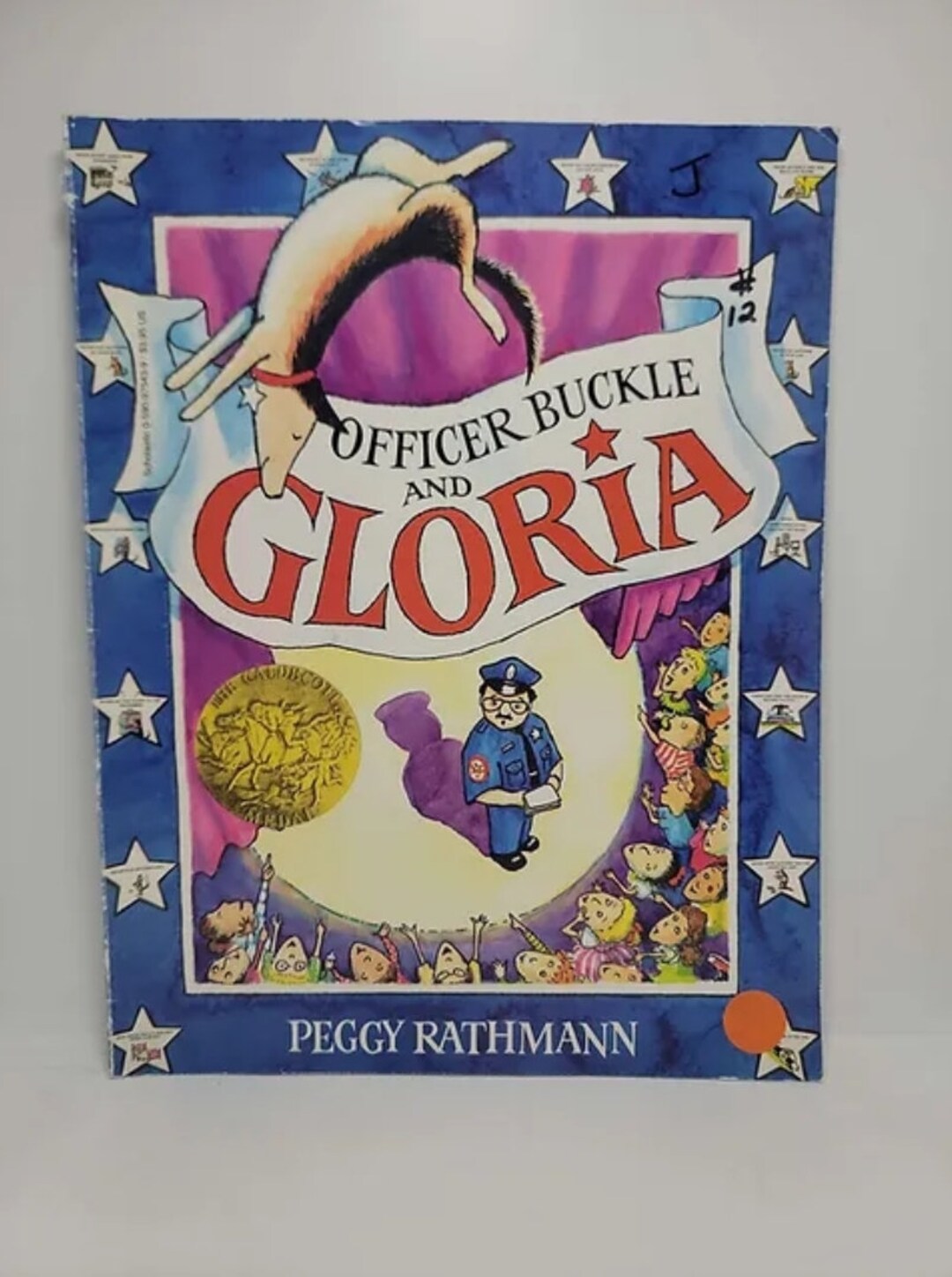 Officer Buckle and Gloria by Peggy Rathmann Paperback – January 1, 1995 ...