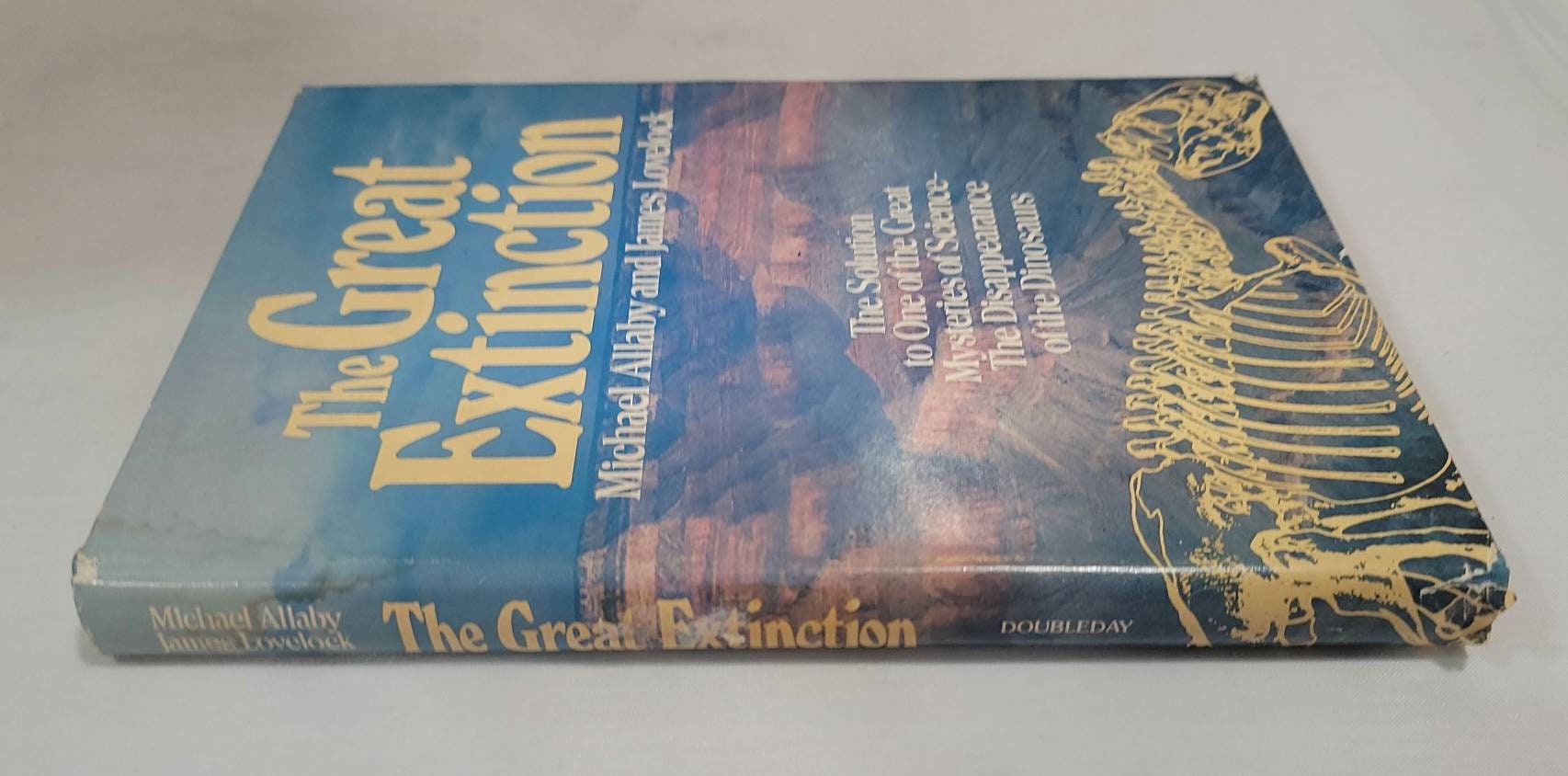 The Great Extinction by Michael Allaby and James Lovelock - Etsy