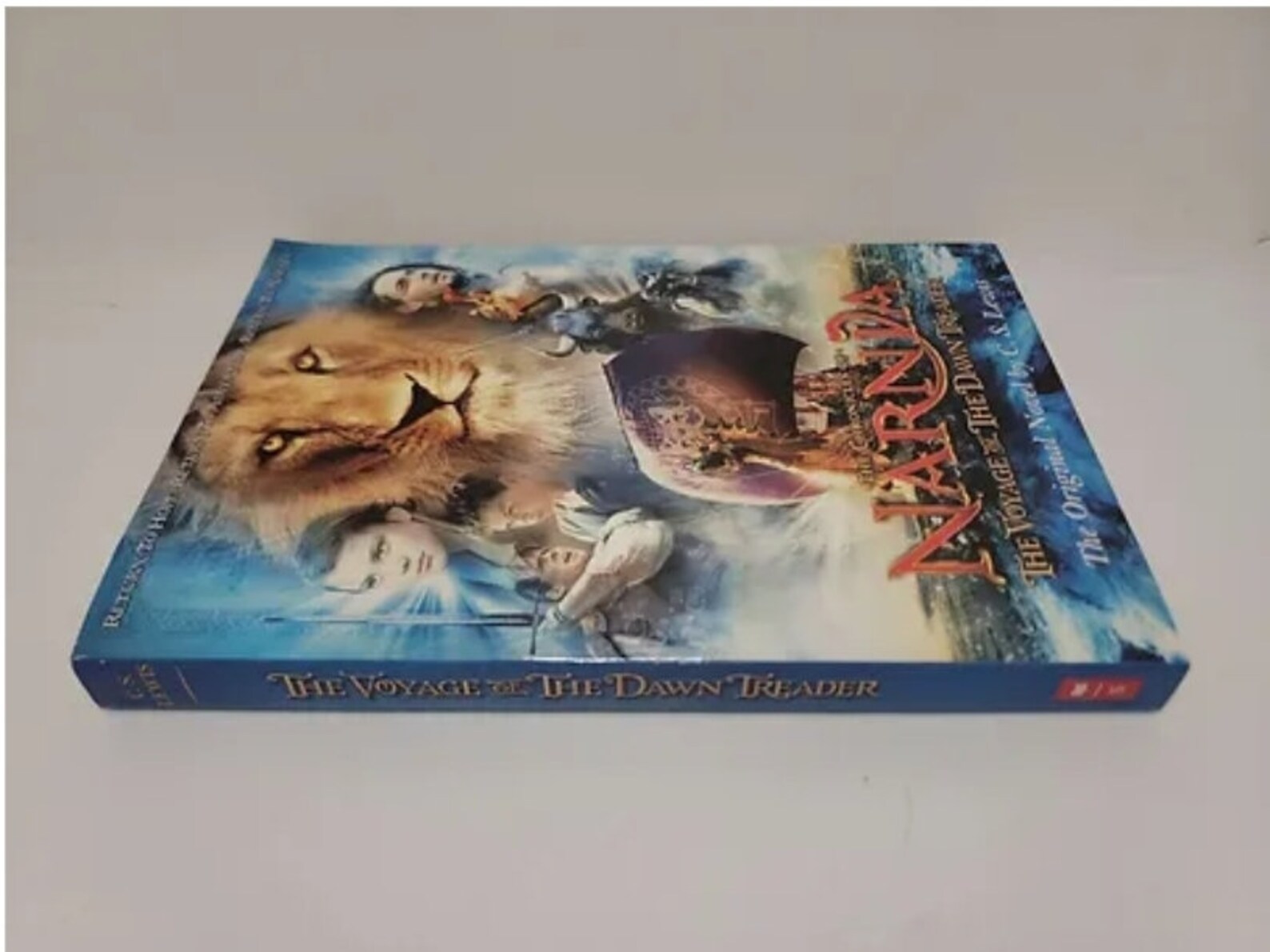 The Voyage of the Dawn Treader the Chronicles of Narnia 3 Mass Market ...