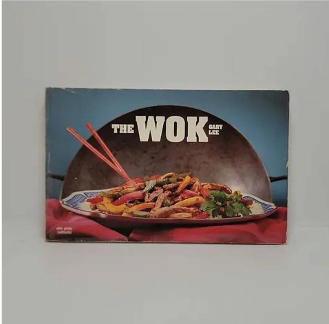 The Wok: A Complete and Easy Guide to Preparing a Wide Variety of ...