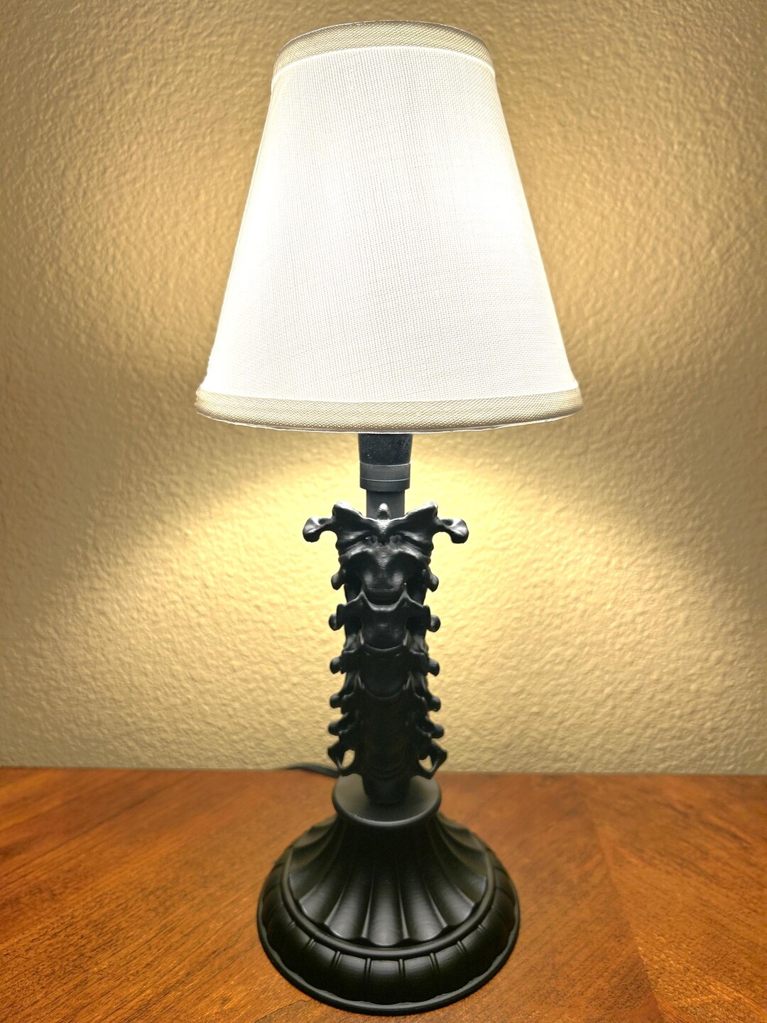 Spine Lamp - Black (small) - Etsy