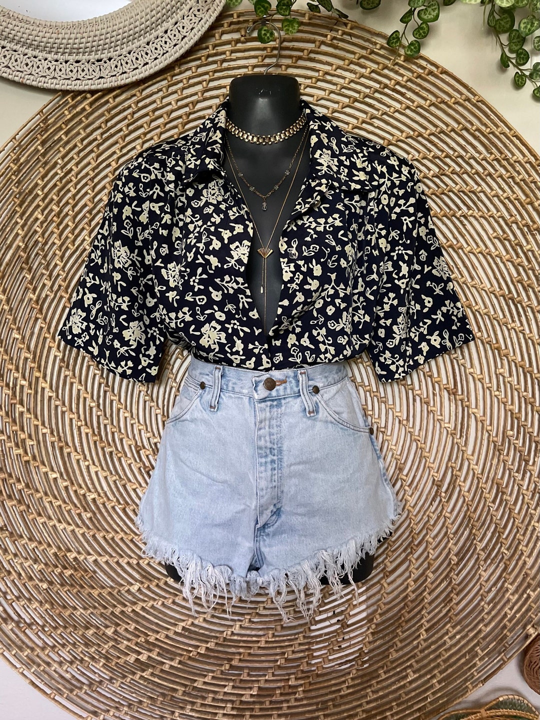 Vintage Preppy Small Flowers and Leaves Button Front, Midnight Blue ...