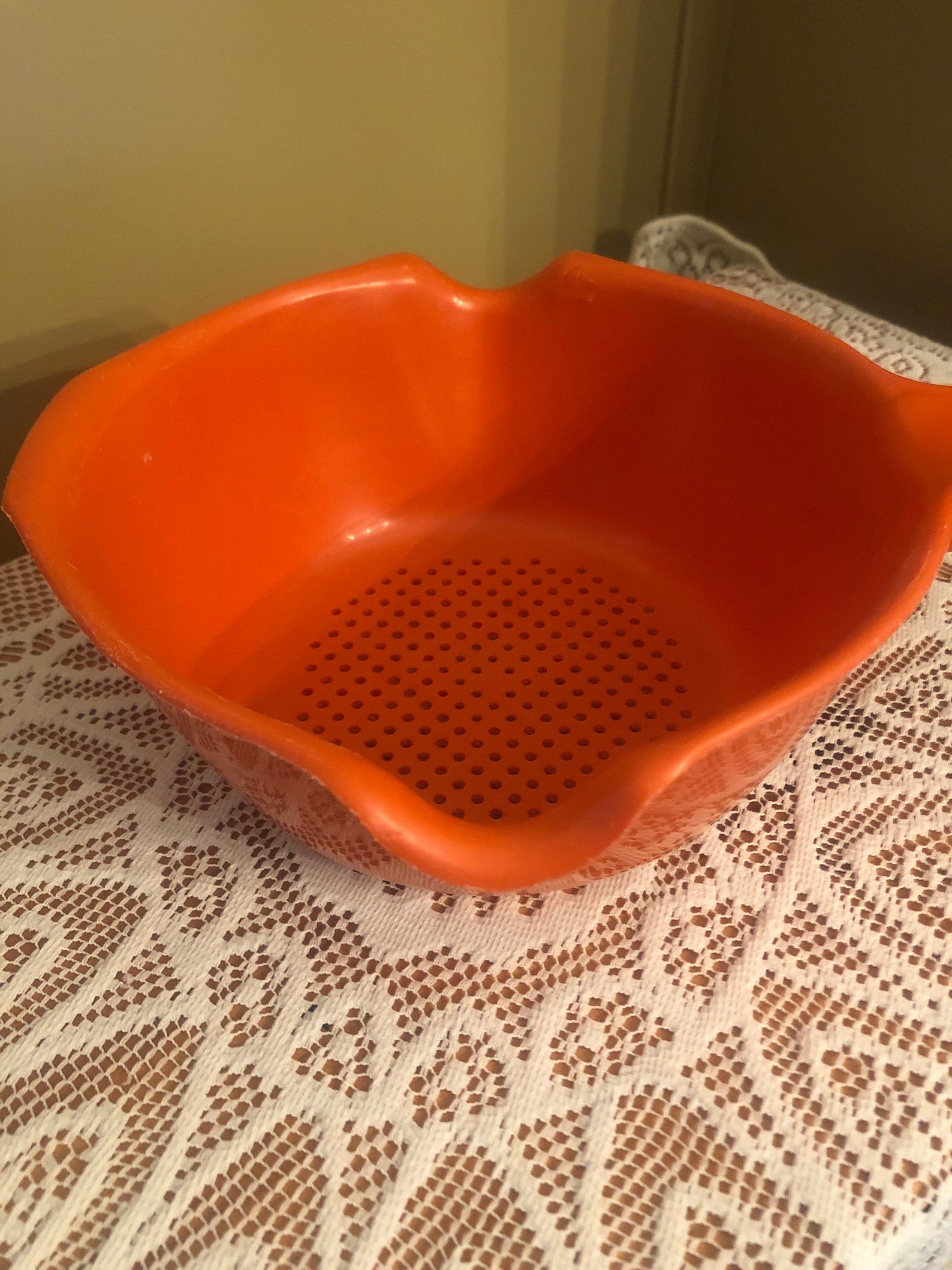 Vintage Rubbermaid Colander Orange. 7 in Wide 3 Sides With - Etsy