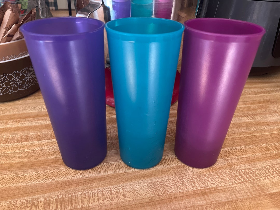 Vintage Tupperware Tumblers Set of Three Various Colors - Etsy