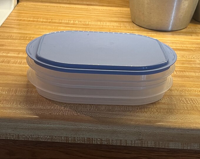 Stackable Tupperware, Two Containers and a Lid. 81/2x61/2x11/2, Vintage ...