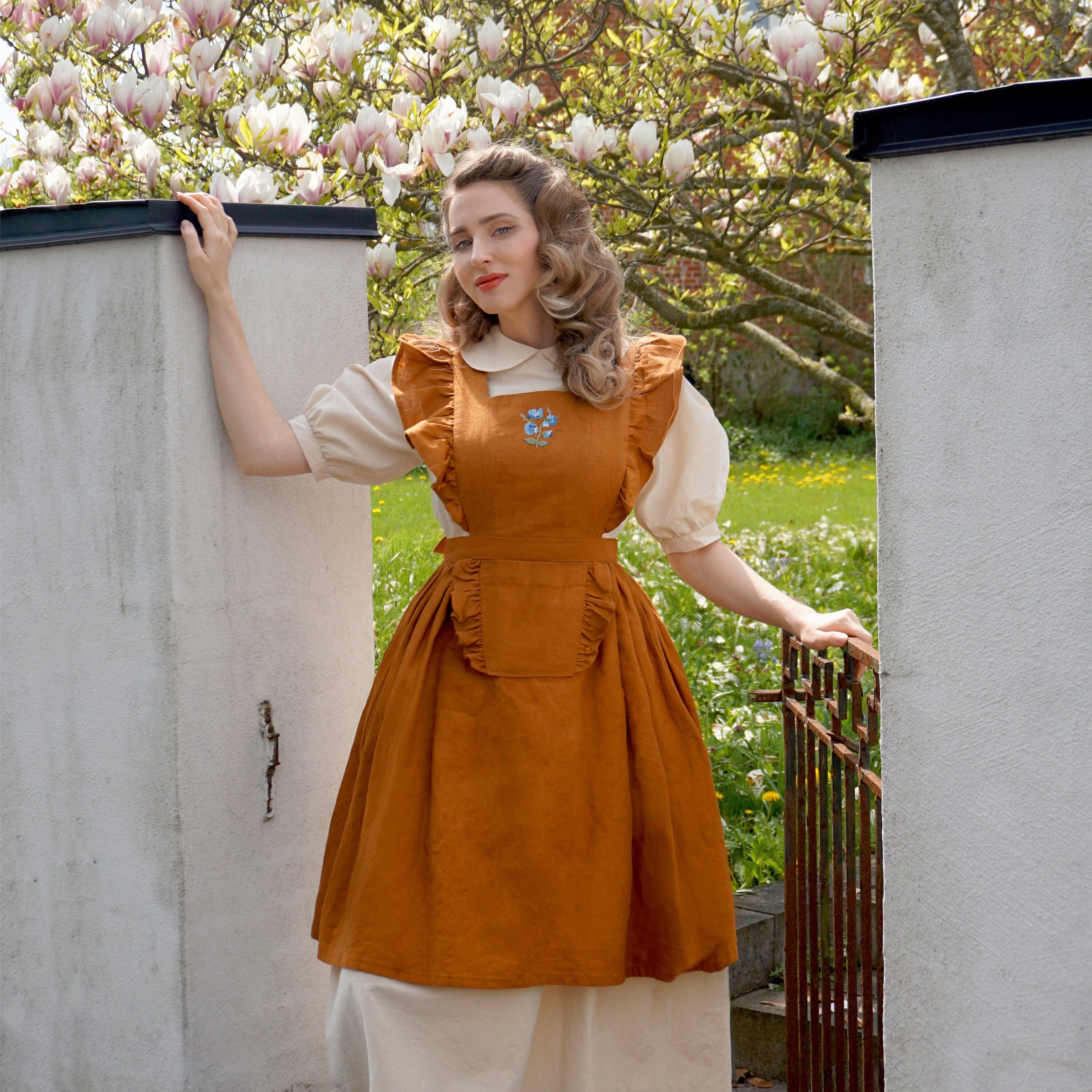 Cleaning Supplies Aprons Home & Living Vintage cottage core embroidered ...