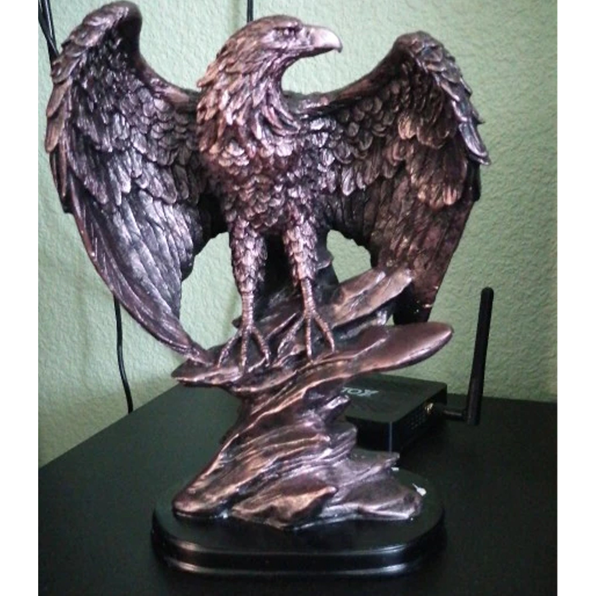 Resin Eagle Statue Animal Figurines Office Garden Decoration Home Room ...