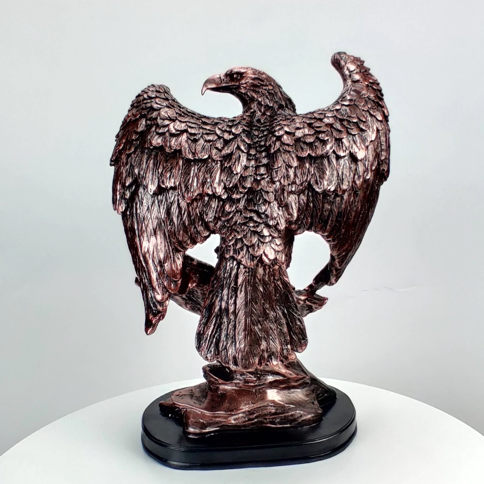 Resin Eagle Statue Animal Figurines Office Garden Decoration Home Room ...