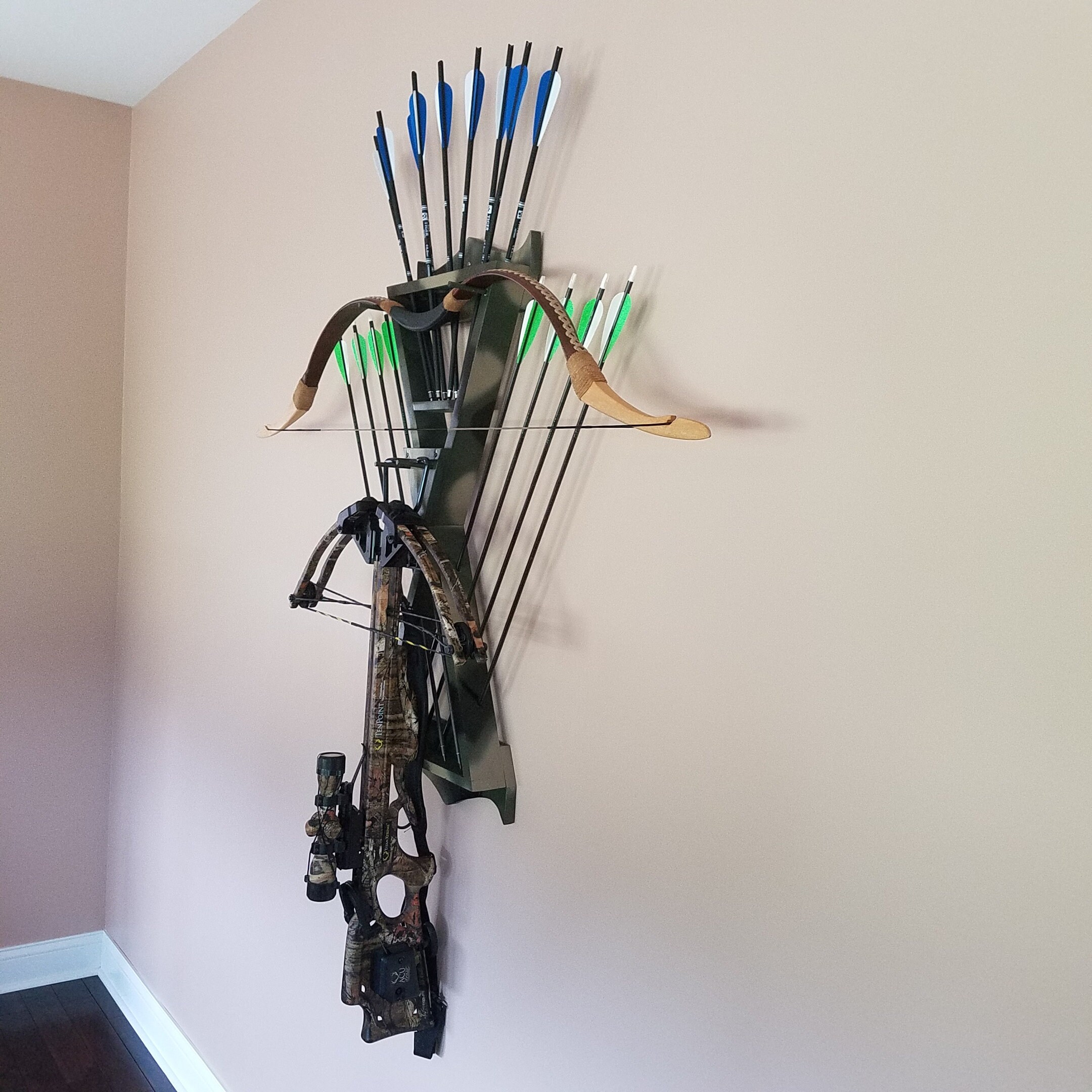 XTREME Bow Rack Wall Mount For Traditional and Cross Bow | Etsy
