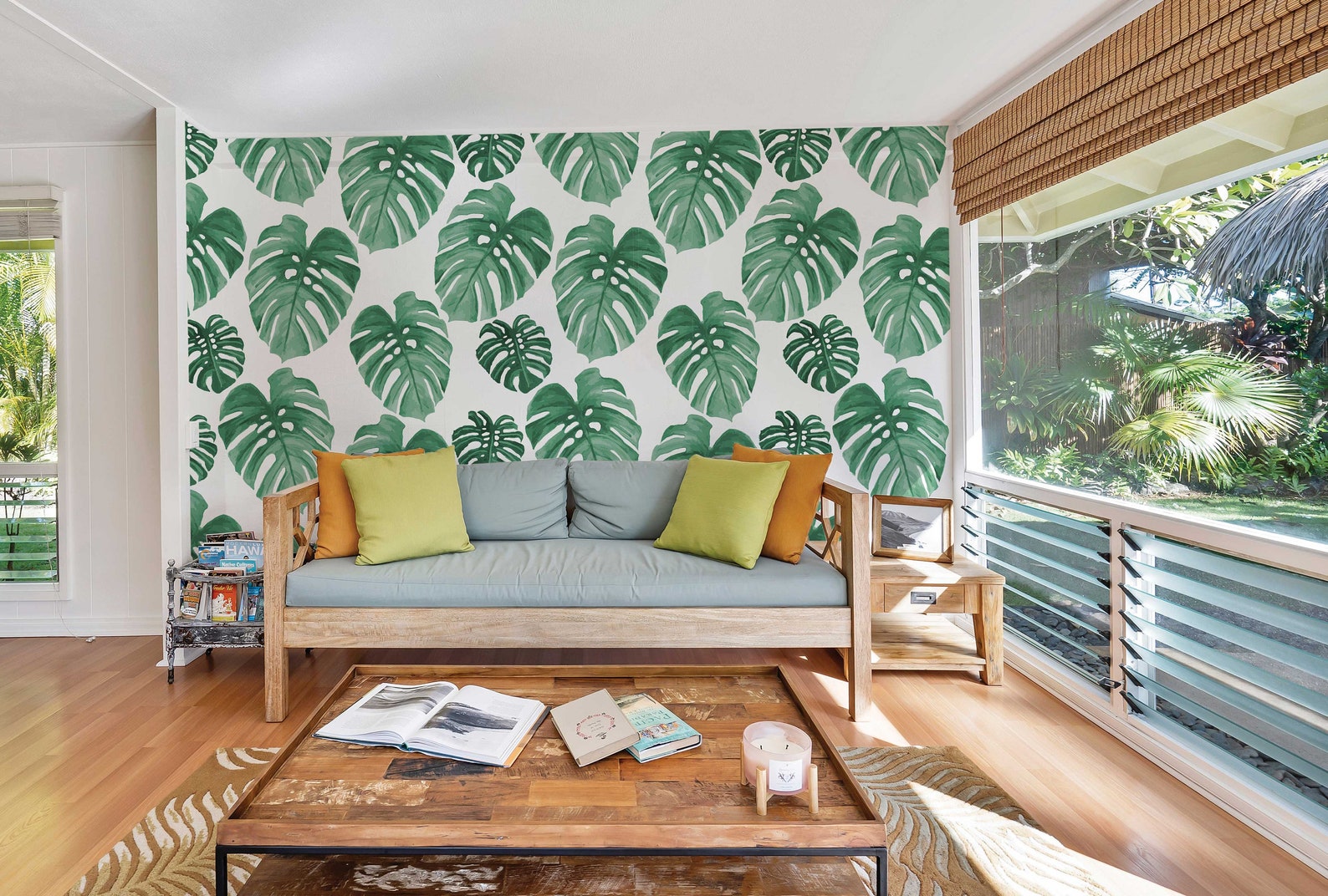 Palm Leaf | Wall Mural | Floral Wallpaper | Self-adhesive | Traditional ...