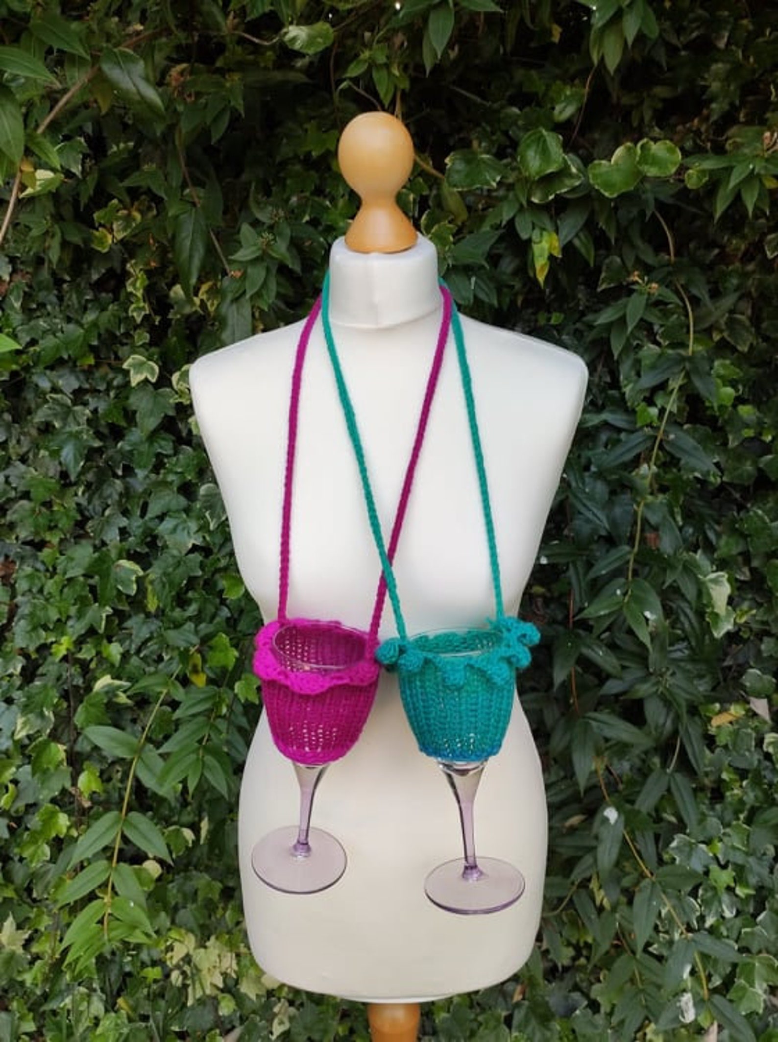 ADDI WINE GLASS Holder Necklace Easy Knitting Pattern - Sentro, Addi ...