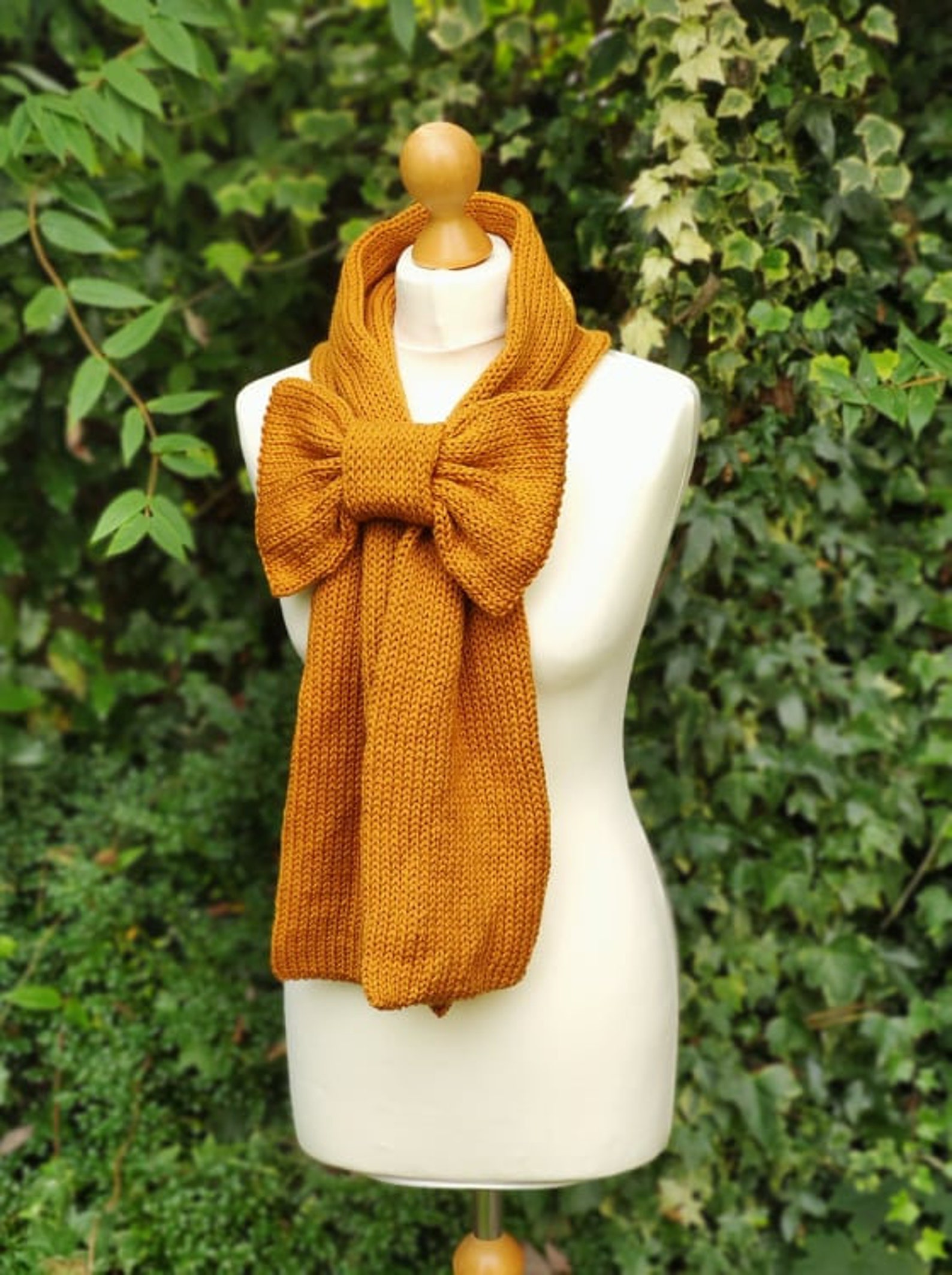 Addi BOW Scarf - Neck Warmer - Cowl - Addi King, Loops & Threads ...