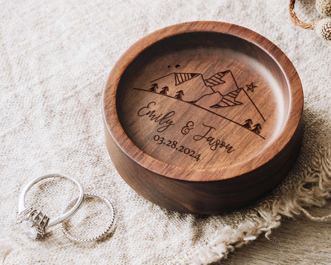 Wedding Walnut Wood Ring Dish, Custom Round Wood Ring Dish, Engagement ...