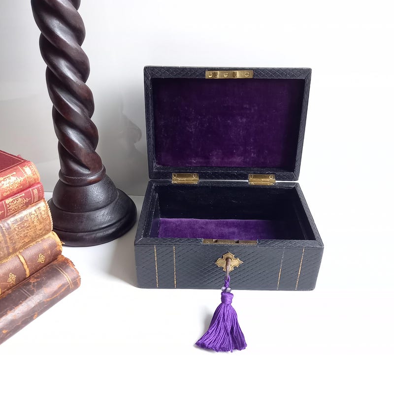 Gothic Jewelry Box - Etsy