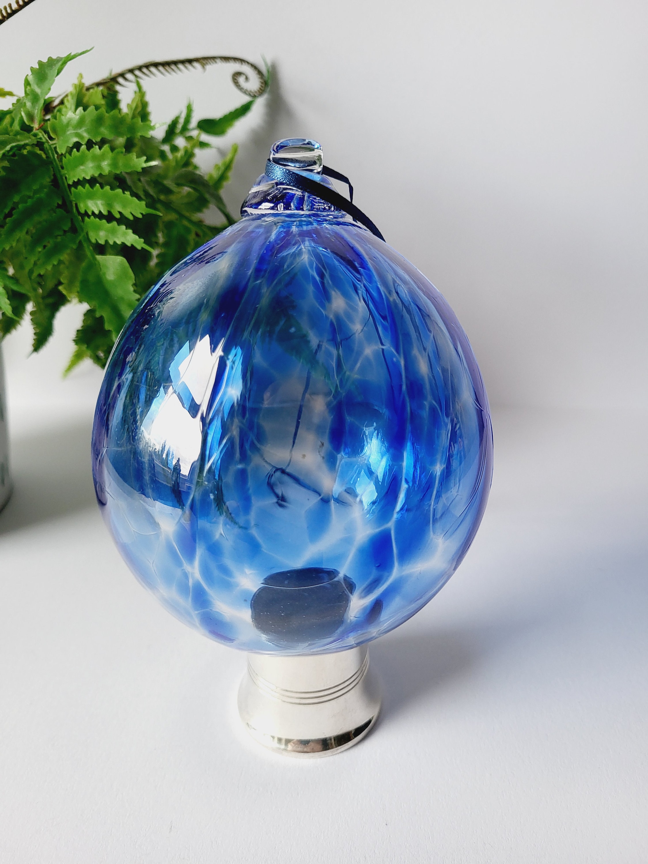 Hand Blown Glass Bauble / Friendship Globe - Width - 9 Cm *stand Not ...