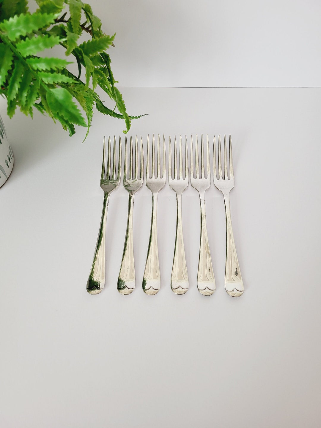 Vintage Set of Six Starter / Dinner Dessert Forks Electro Plated Silver ...