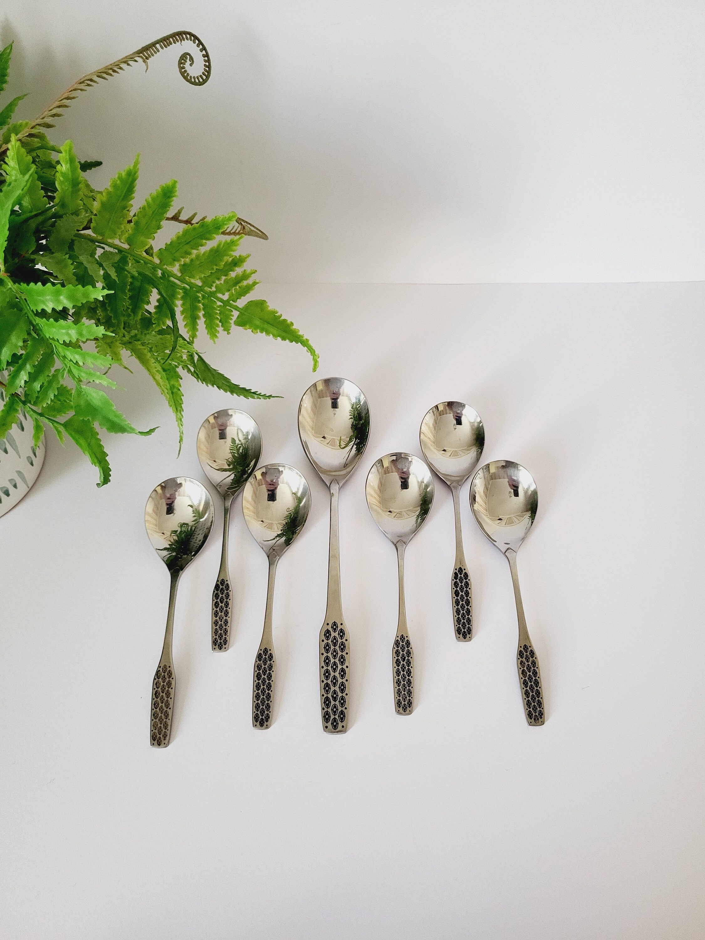 Set of 6 Retro Viners 'shape' Style Pudding / Dessert Spoons Rare ...