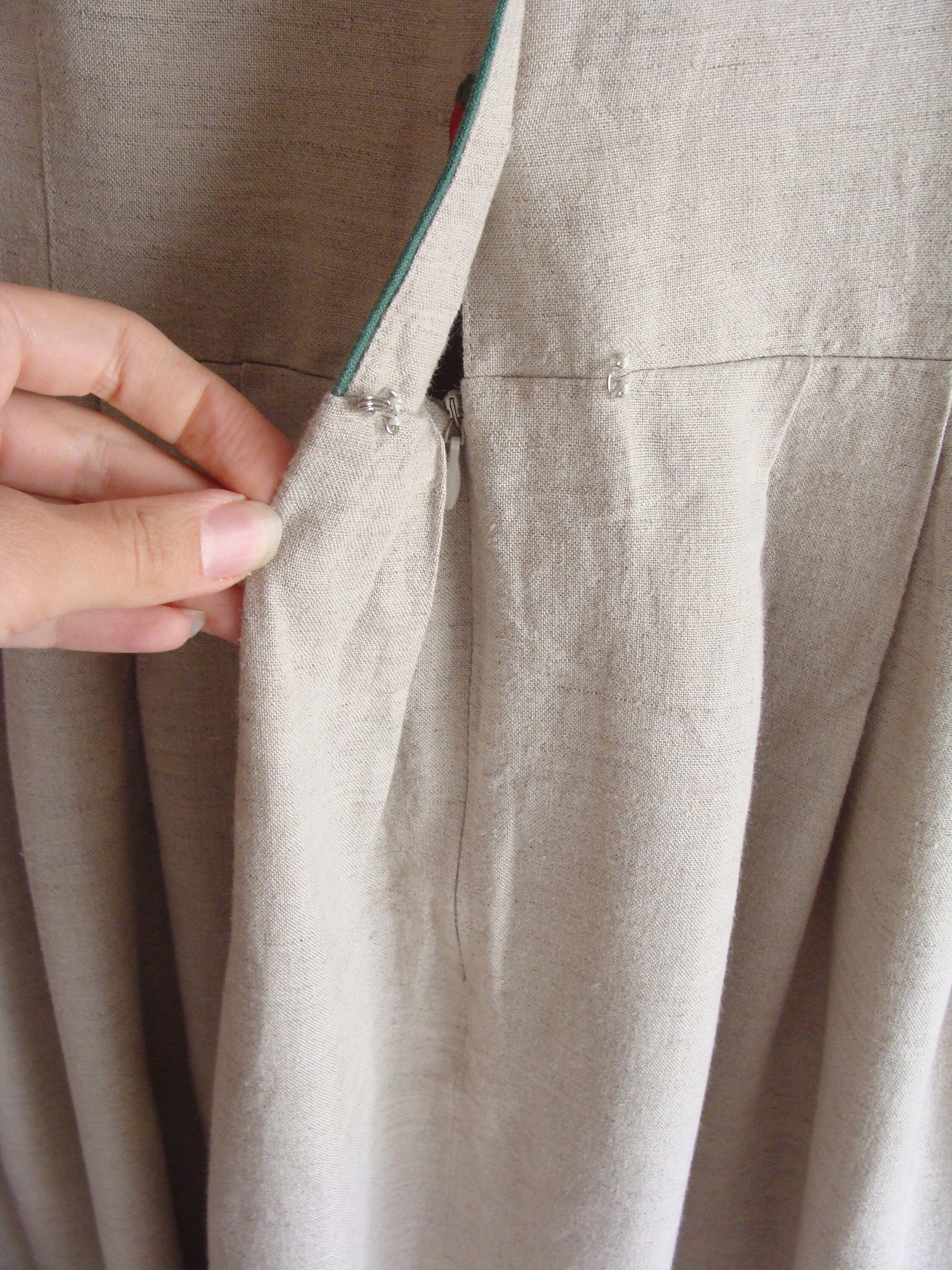 Vintage Linen Beige Dirndl Dress, Traditional German Austrian Trachten ...