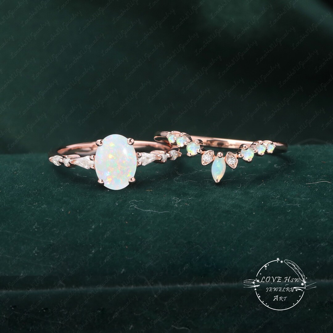 Vintage Natural Opal Wedding Ring Sets Oval Cut Engagement Ring Unique Rose Gold Cluster