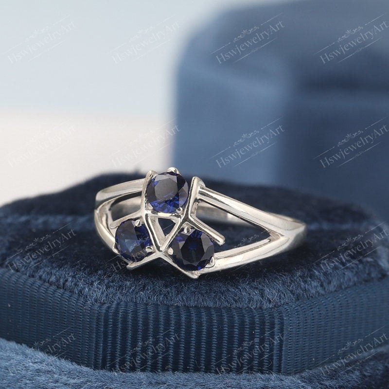 Zora's Sapphire Spiritual Three Stone Legend of Zelda | Etsy