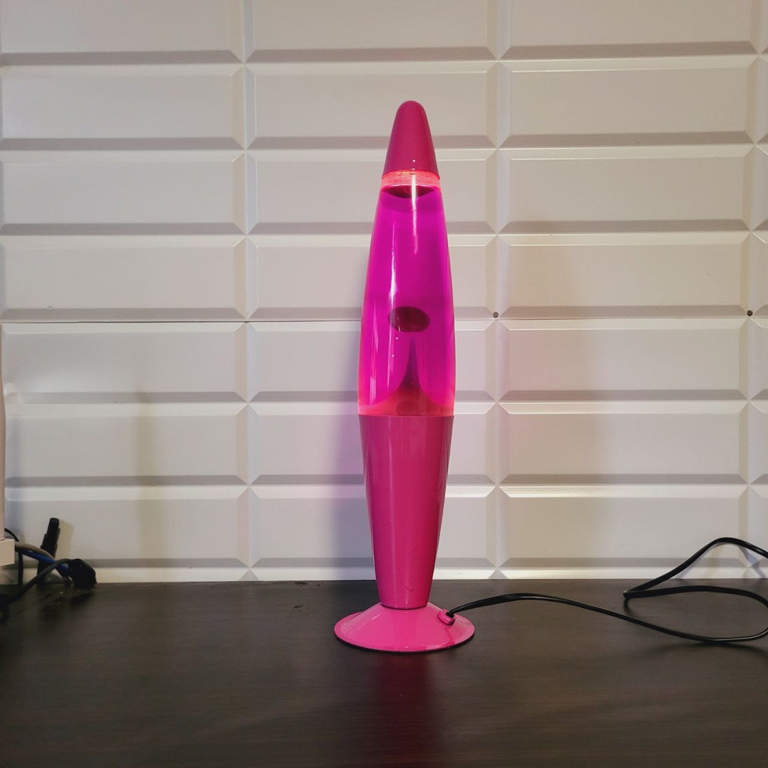 Table Vintage Lava Lamp Red Space Rocket Style Lamp Space Lamp Decor ...